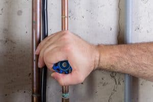 How To Loosen A Corroded Water Valve | Mr. Kitchen Faucets